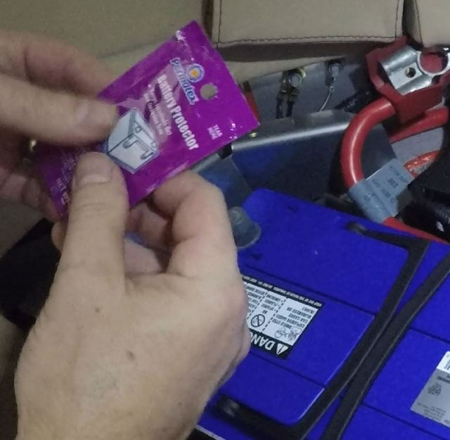 Changing the Battery in an Aston Martin DB9 – Aston 1936