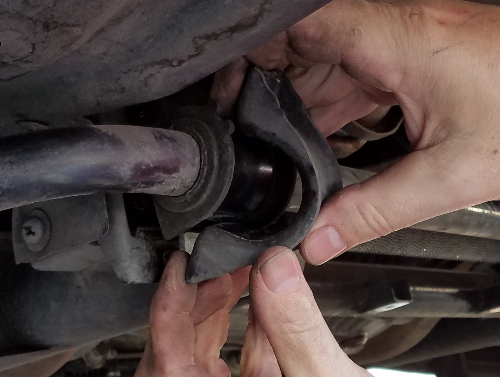 Changing the Rear Sway Bar / Anti-Roll Bar Bushings in an Aston Martin ...