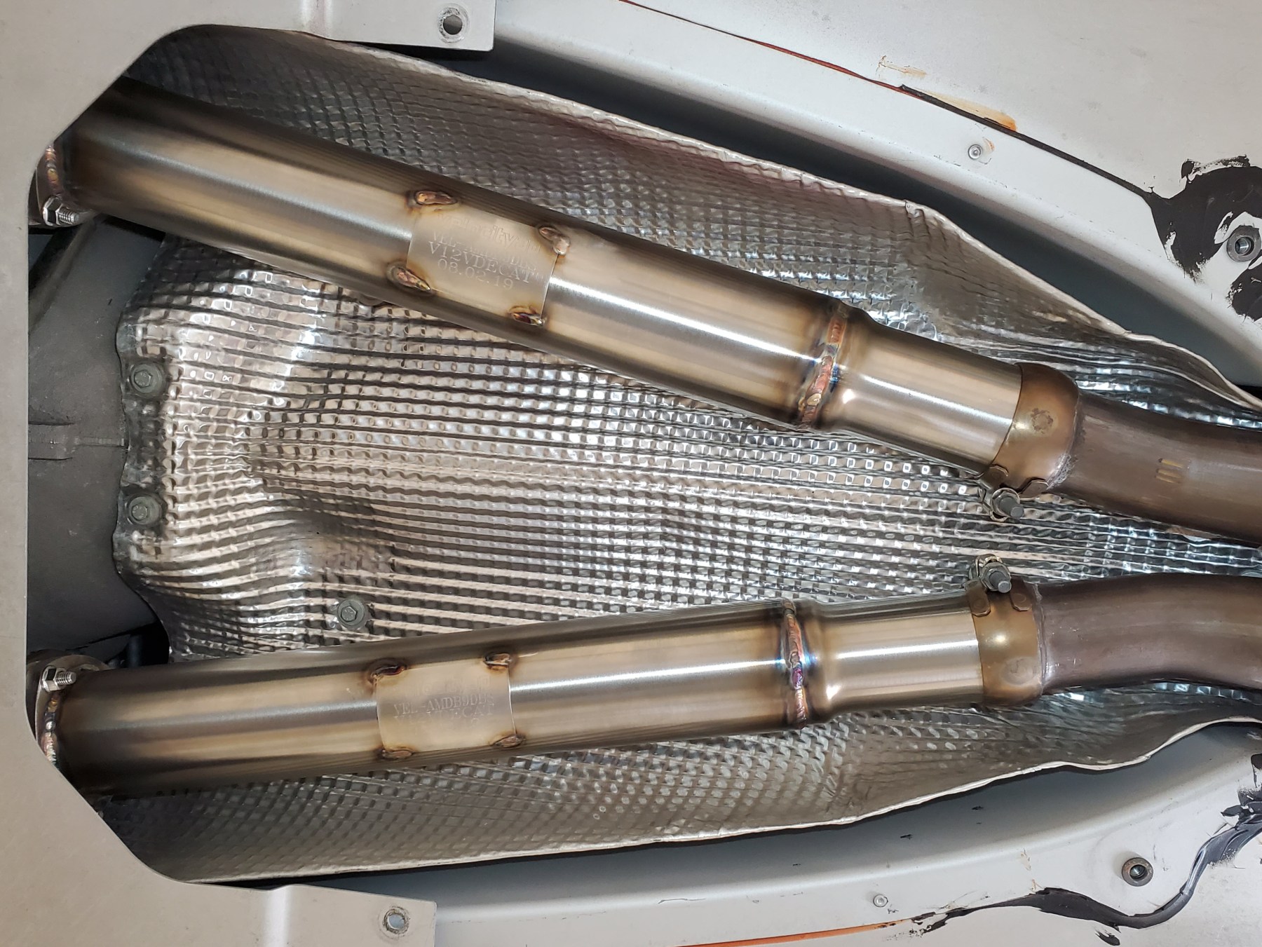 Installing a Velocity AP Secondary CAT Delete Kit in an Aston Martin ...