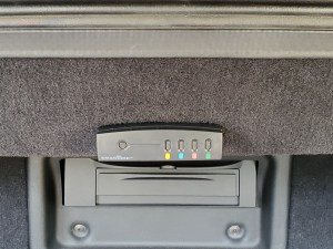 Understanding the SmarTire TPMS System in an Aston Martin DB9 or ...